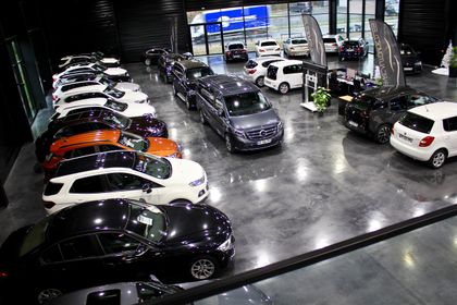 Présentation de la société - EVEN PARC AUTOMOBILES